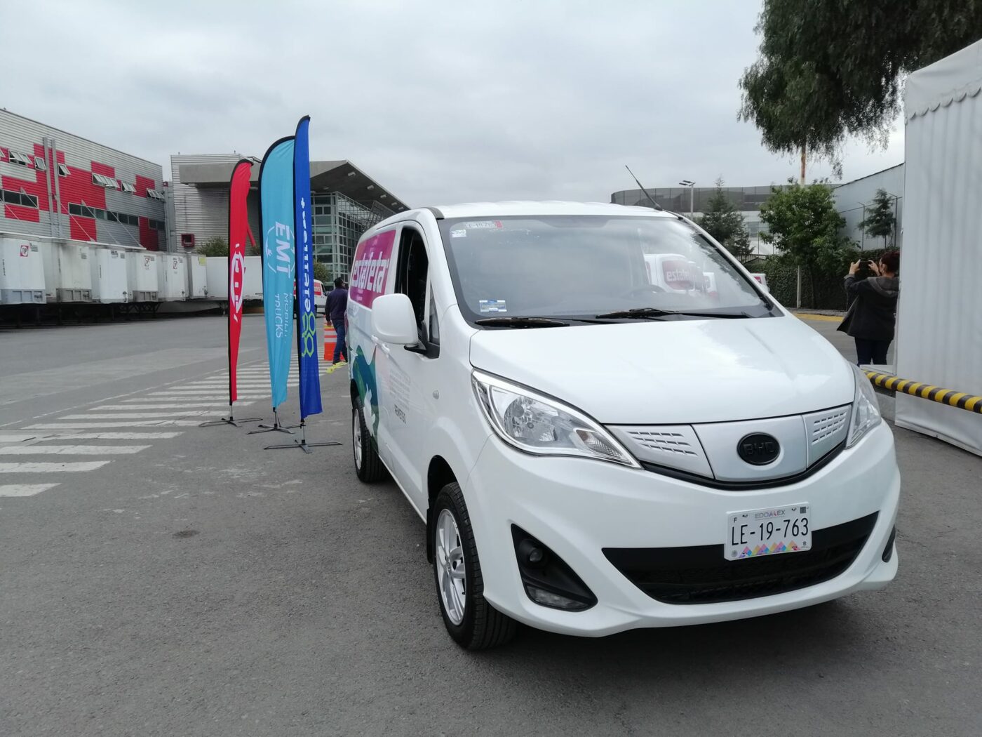 Estafeta invierte 42 mdp en vehículos eléctricos - Revista Alianza Flotillera