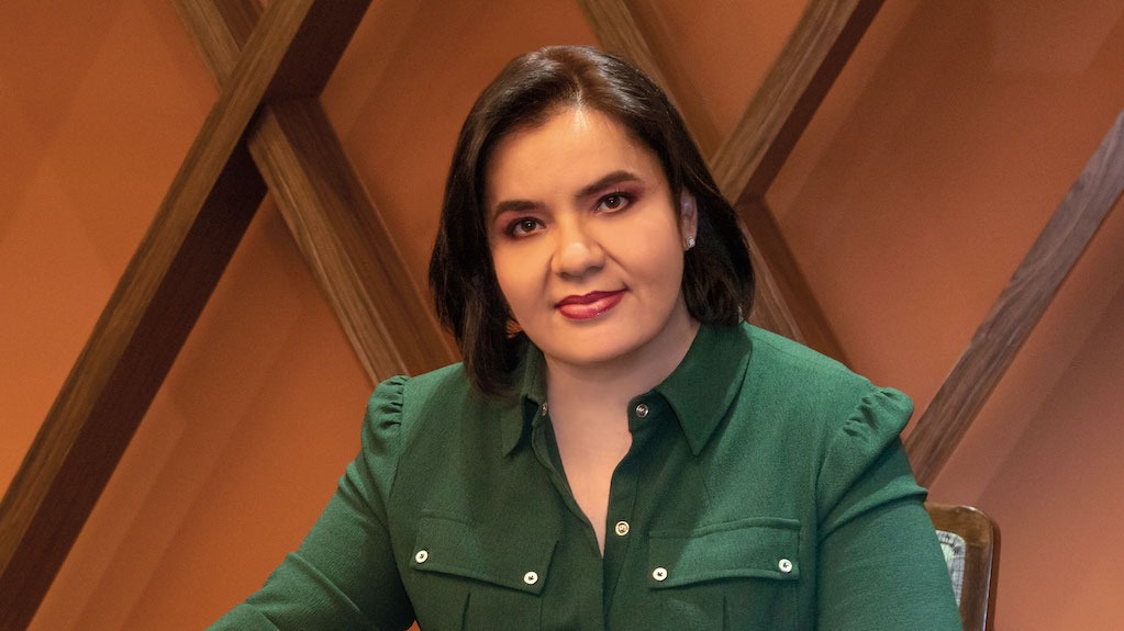 Charin Regules Abella, más disruptiva, menos tradicional - Revista ...