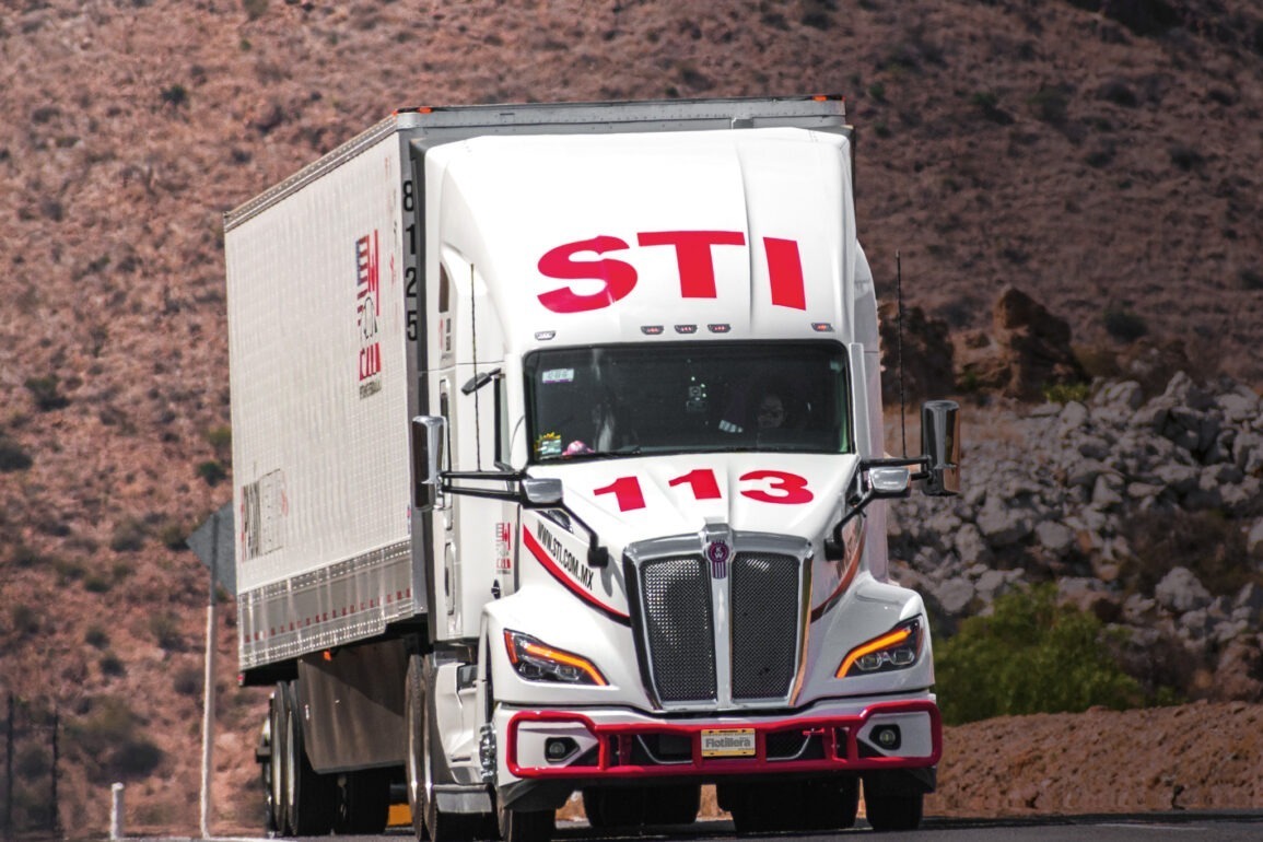 ¿Cómo sustituir los microbuses de CDMX? - Revista Alianza Flotillera