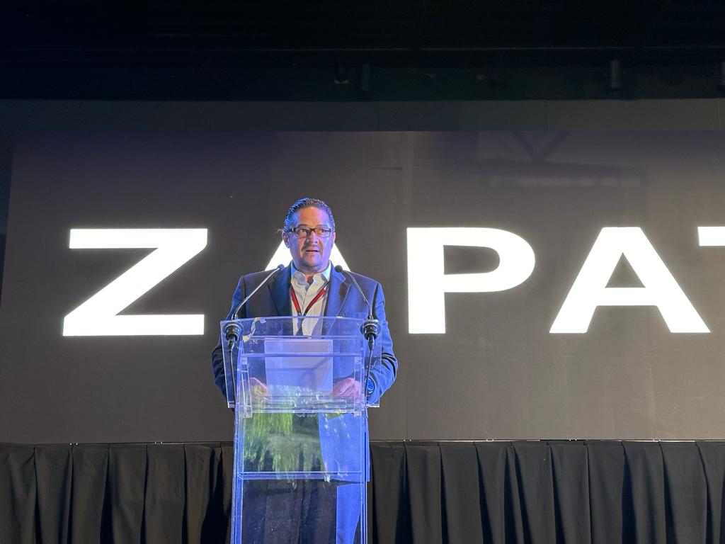 Zapata Camiones cierra un año de renovaciones - Revista Alianza Flotillera