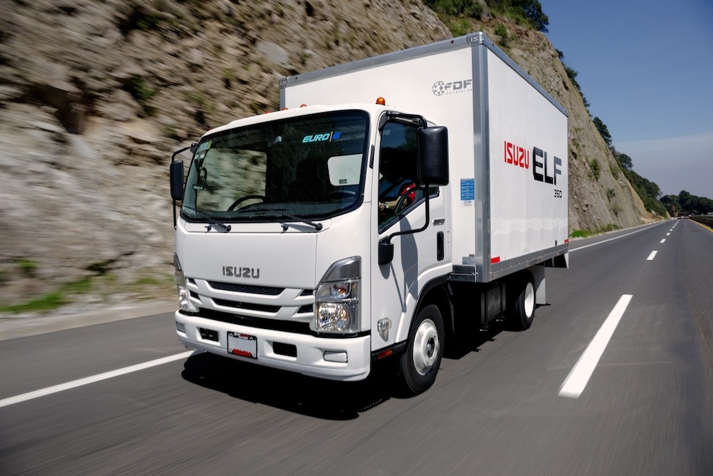 Isuzu lanza nuevo modelo con tecnología Euro VI - Revista Alianza ...