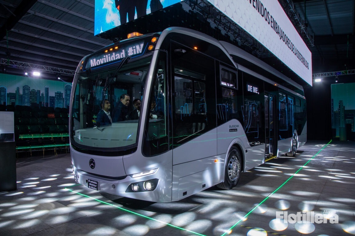 Mercedes-Benz Autobuses presenta su primer autobús eléctrico en México ...
