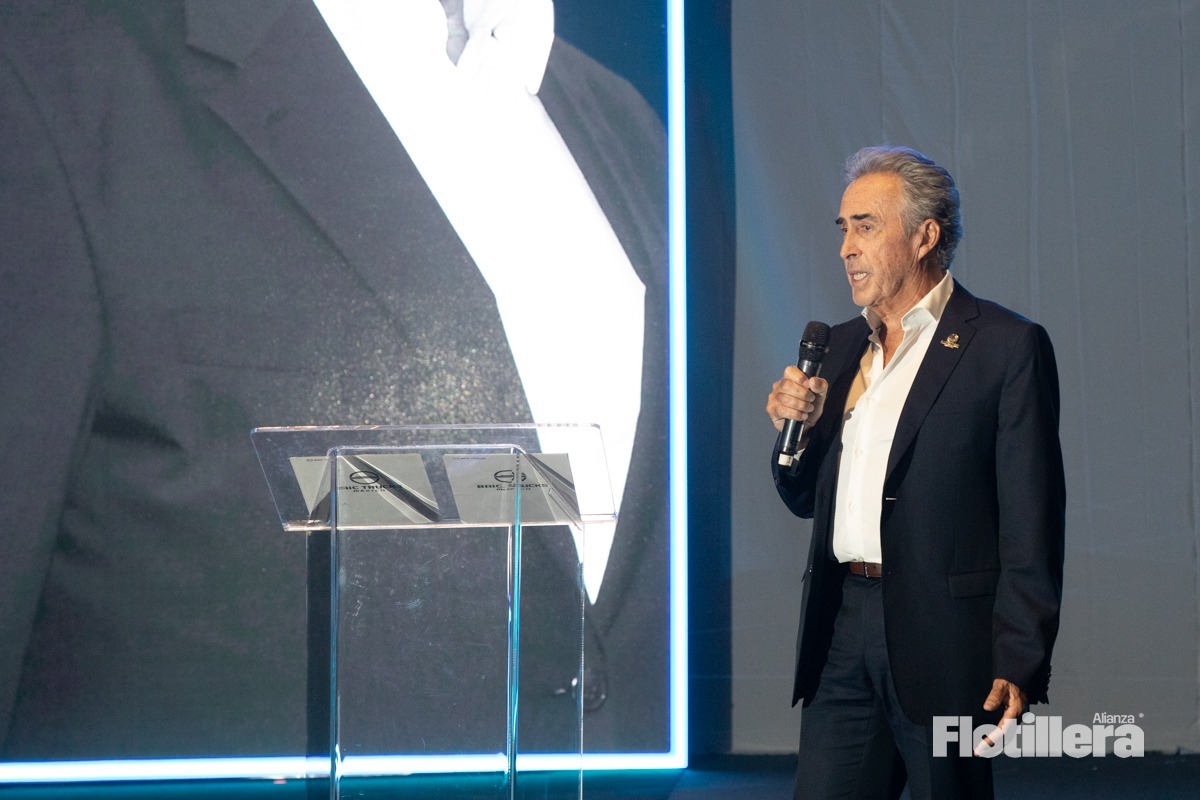 BAIC Trucks debuta en México con su tractocamión insignia Nextar X9 ...